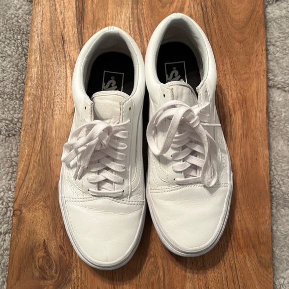 Vans | Shoes | White Leather Gently Used Vans Size 8 | Poshmark